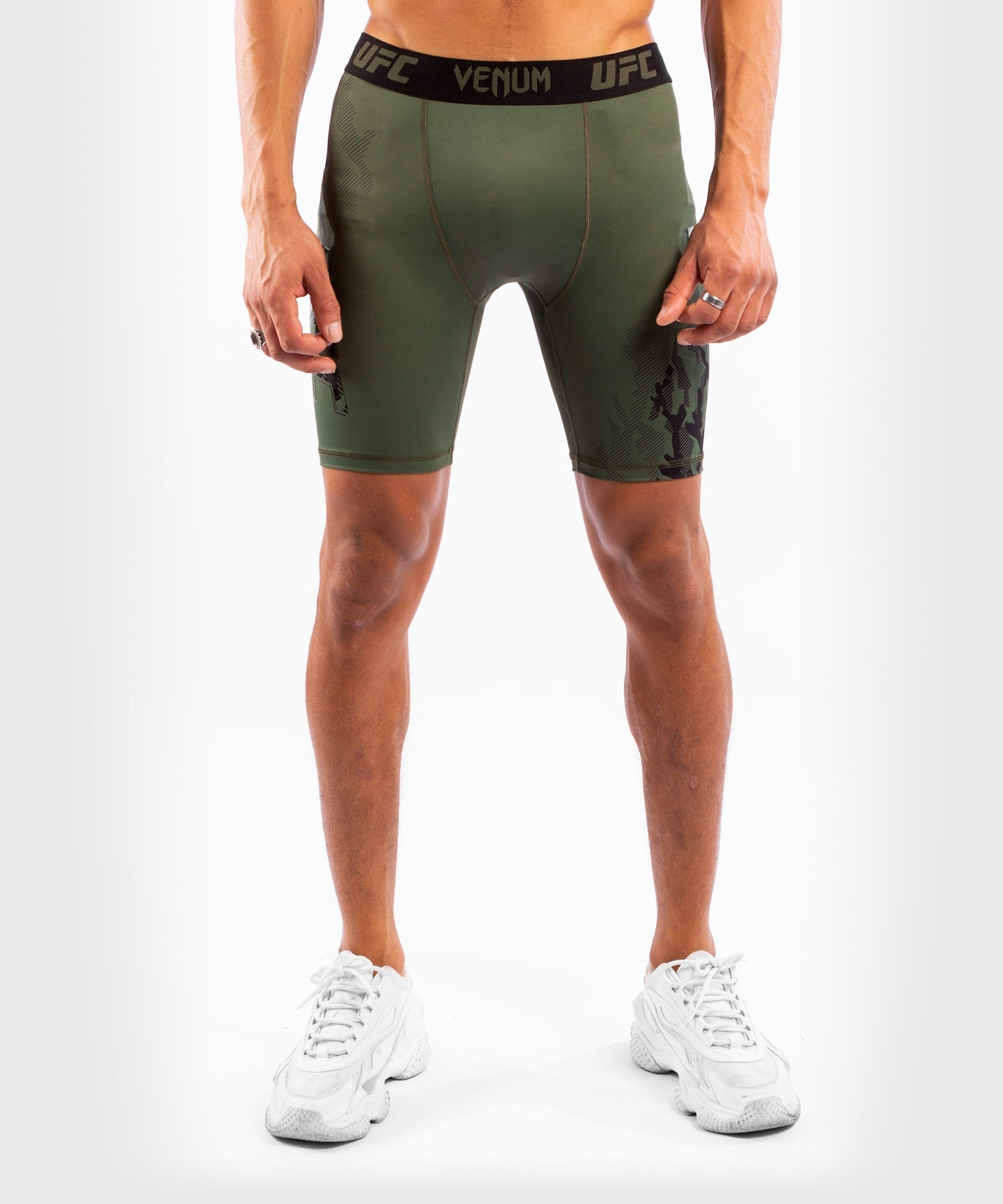 Short de compression pour Hommes UFC Venum Authentic Fight Week - Kaki ...