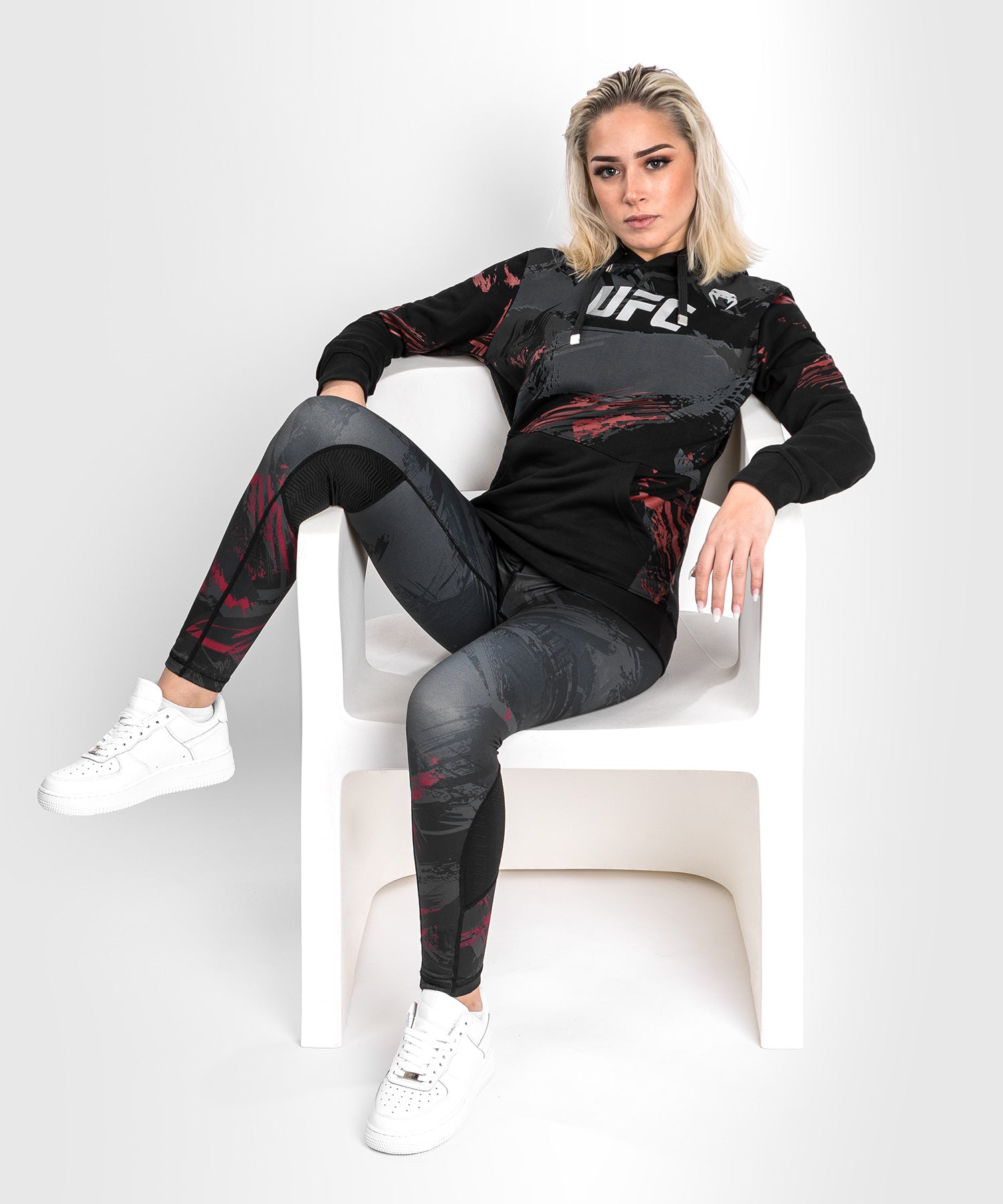 Sweatshirt à capuche pour Femmes UFC Venum Authentic Fight Week 2.0 ...